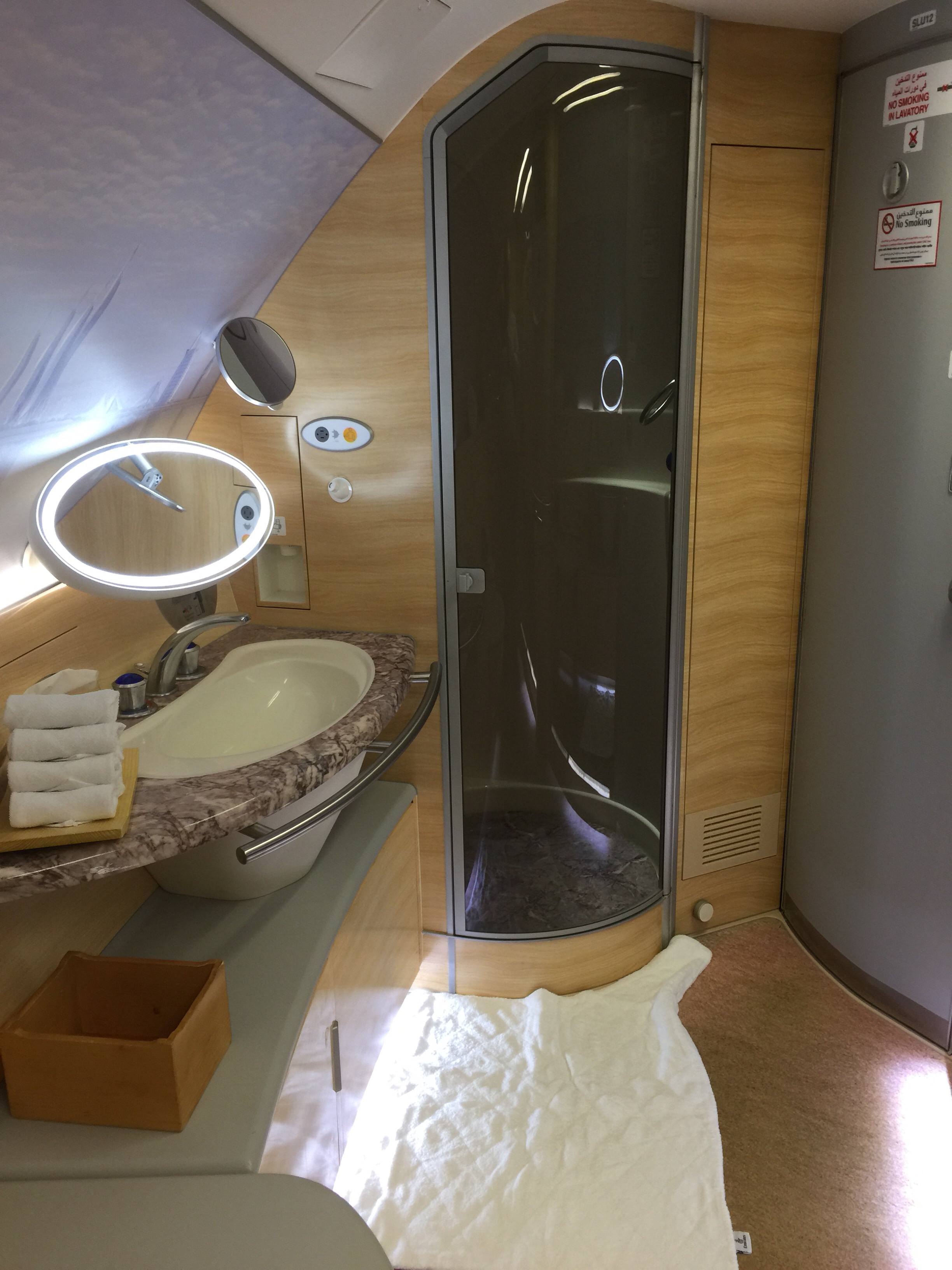 Flight Review – EK405 Singapore to Dubai – Nathan's Insights