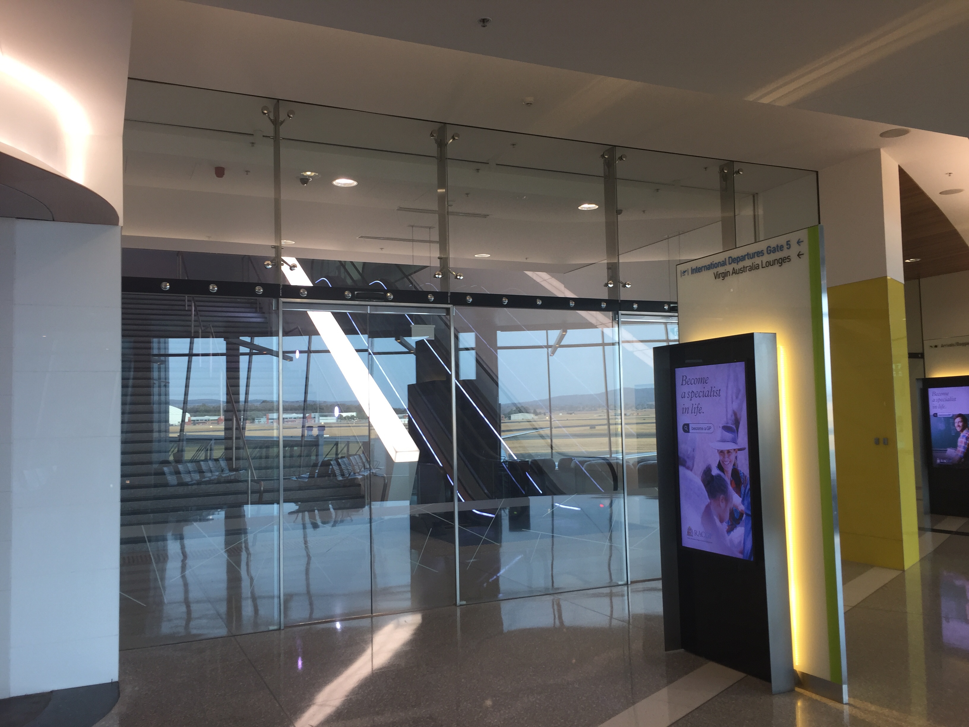 Lounge Review – Virgin Australia Canberra Airport Lounge – Nathan's ...