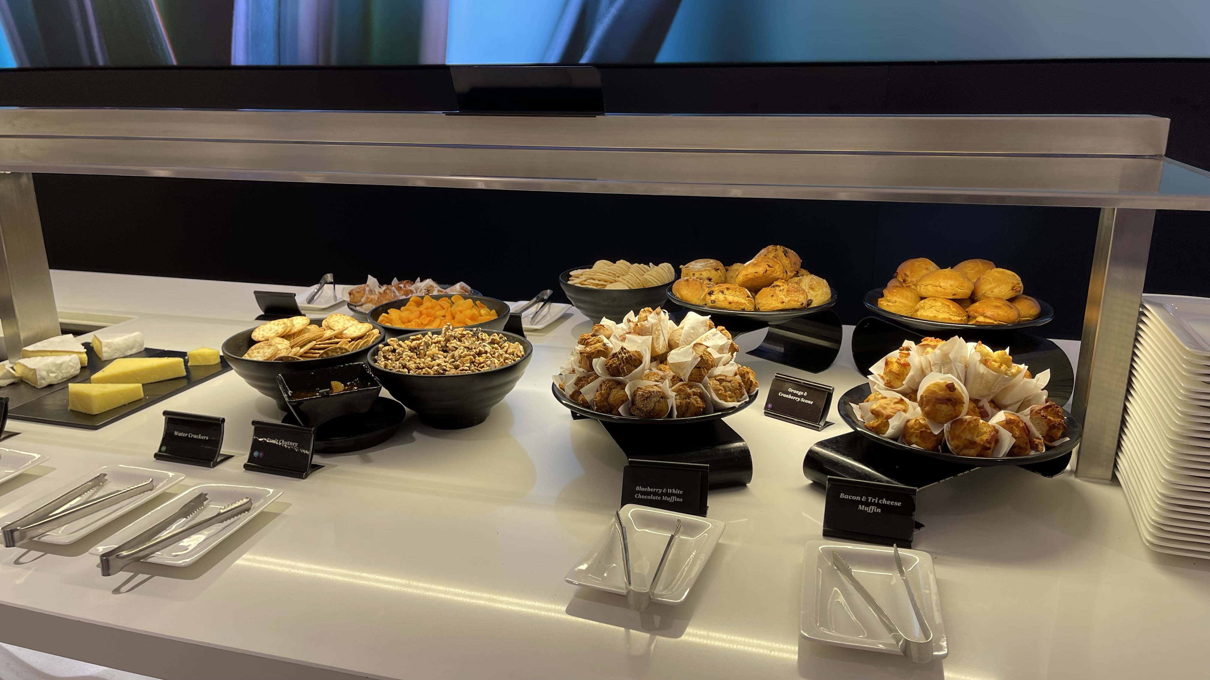 Lounge Review: Air New Zealand Koru (Business Class) – Melbourne ...