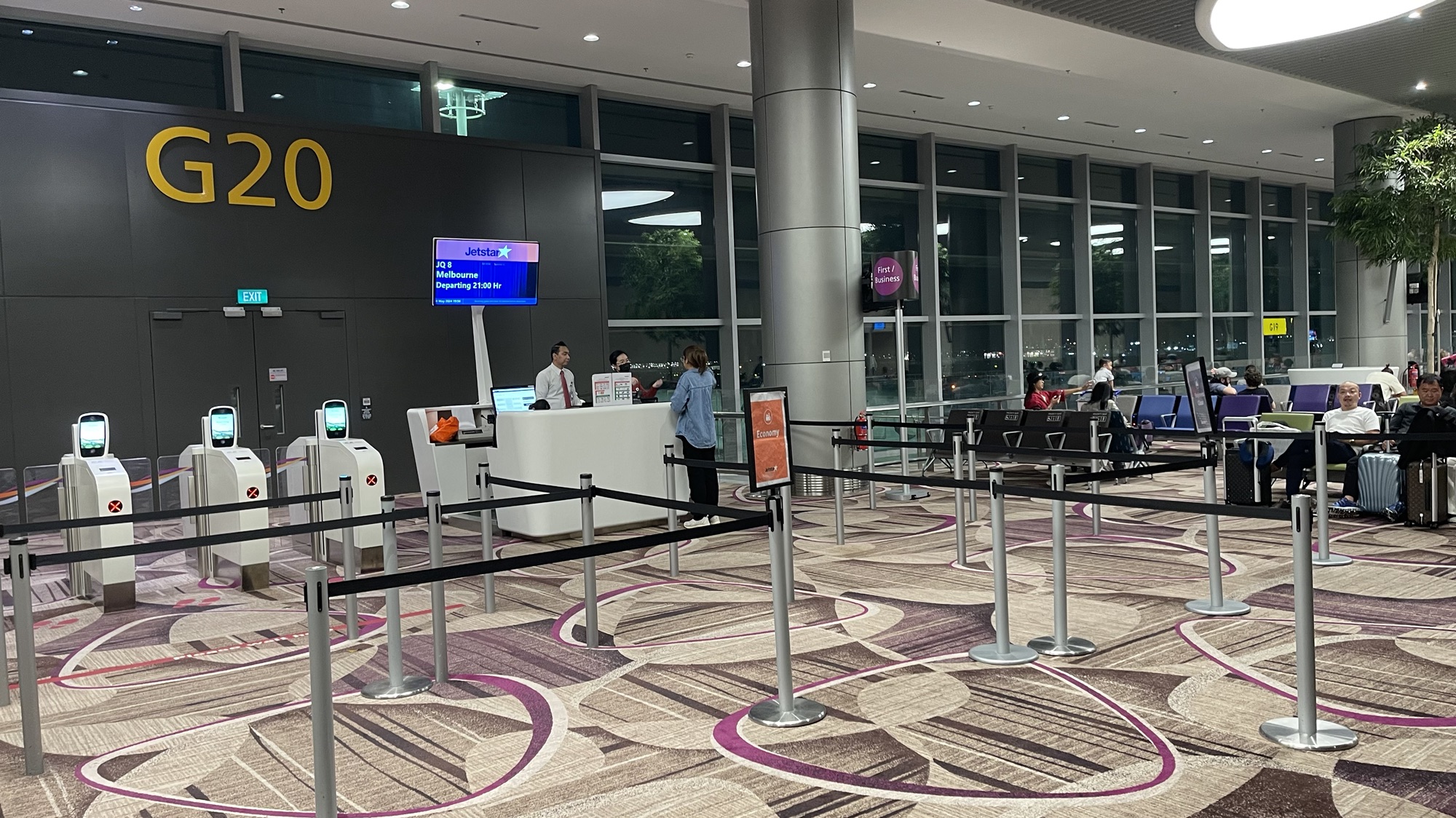 Flight Review – JQ8 Singapore to Melbourne – Nathan's Insights